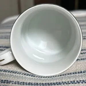 Disney | Dining | 97s Vintage Alice In Wonderland Mug Disneyland Walt ...